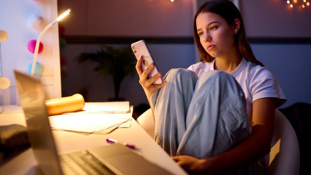 Atrius Health | Social Media and Screen Time Use in Adolescents